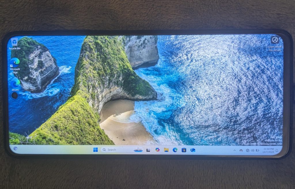 Convierte tu smartphone en una PC con Windows 11 Mobile